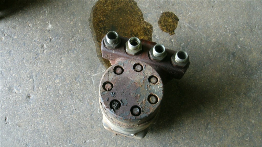 Used John Deere 2350 parts for sale